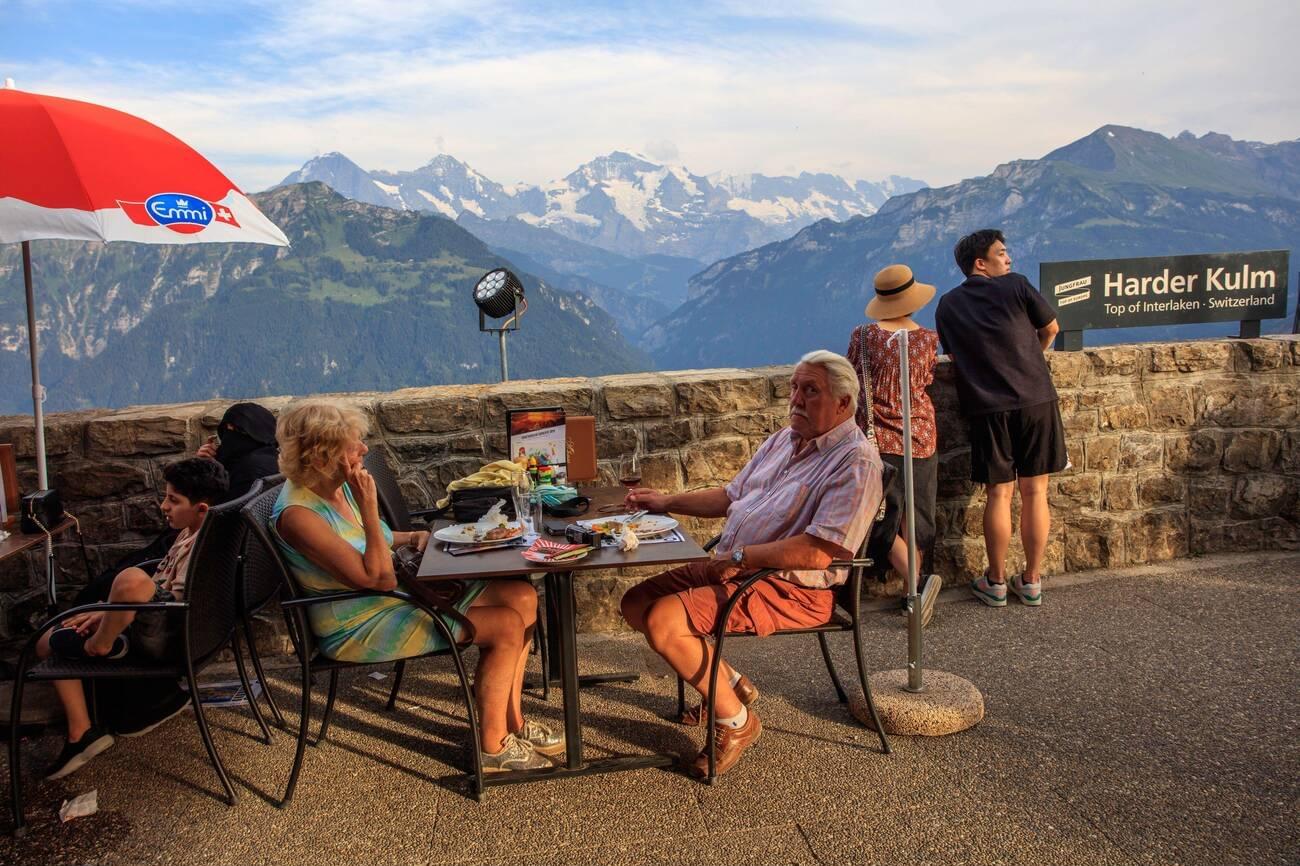 Harder Lunch Tickets, Interlaken